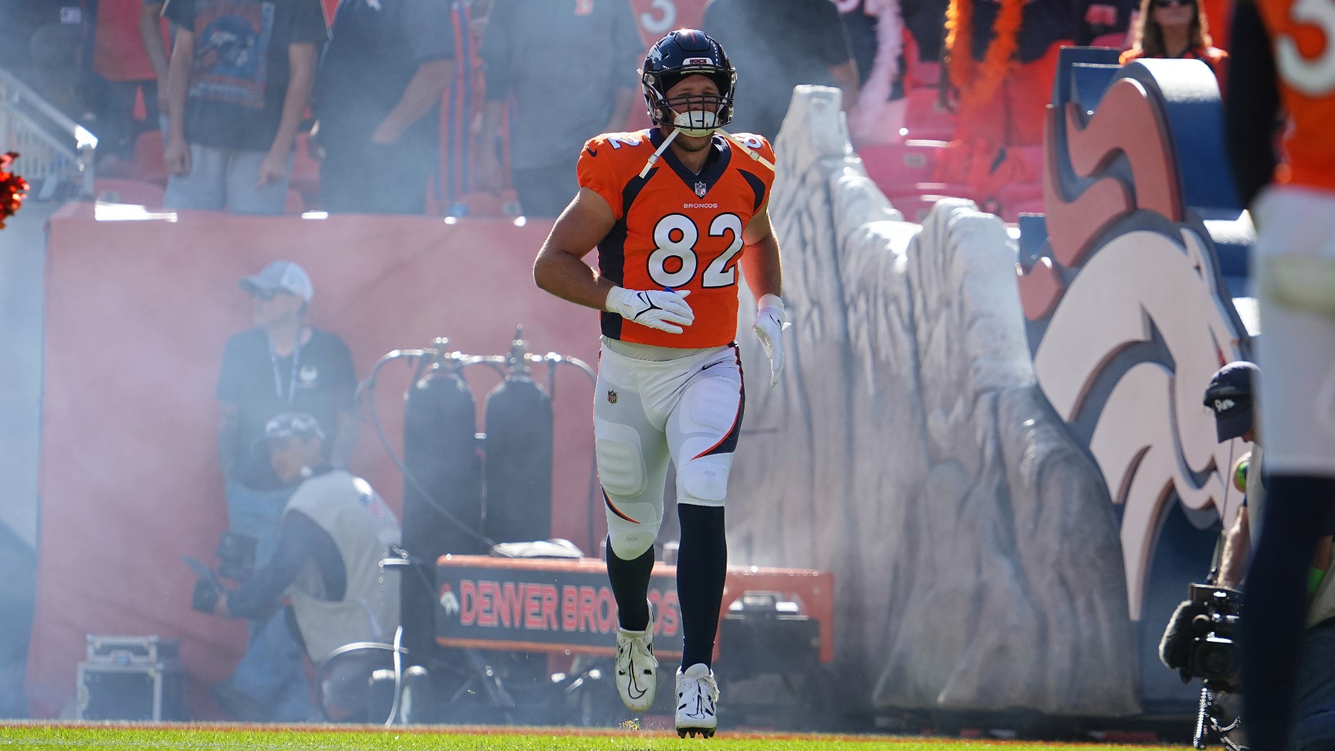 Broncos bring back tight end Adam Trautman | 9news.com