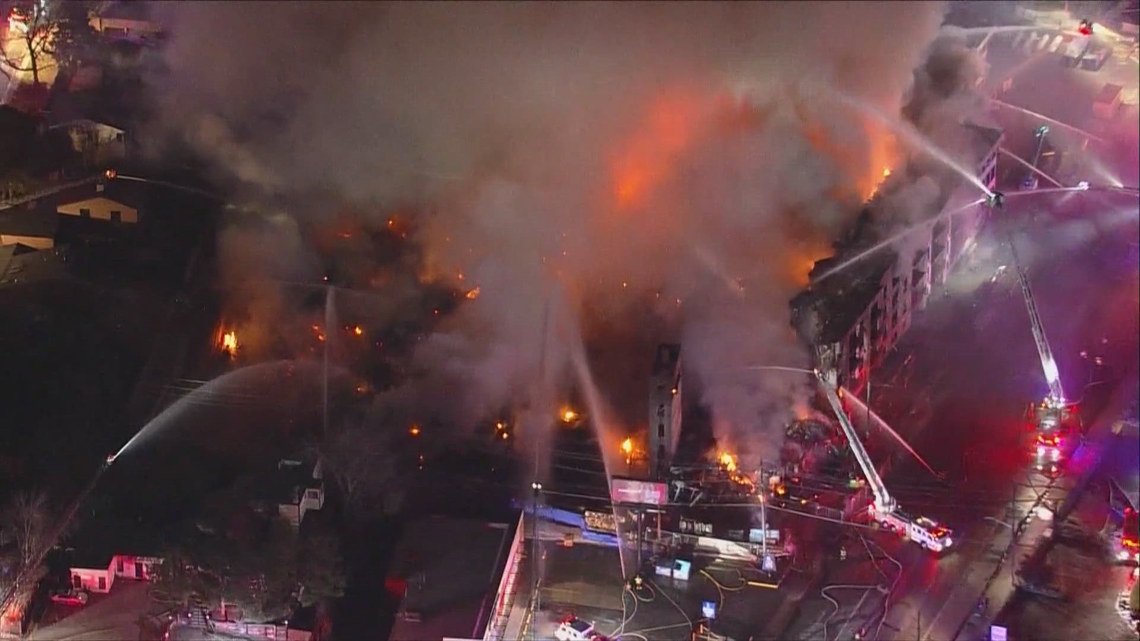 Evacuation alerts issued due to large fire at Denver apartment building ...