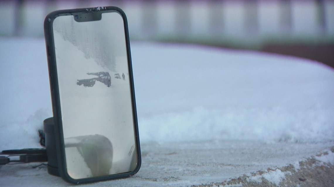 Colorado deputies dig out drivers who got stuck using map apps | 9news.com