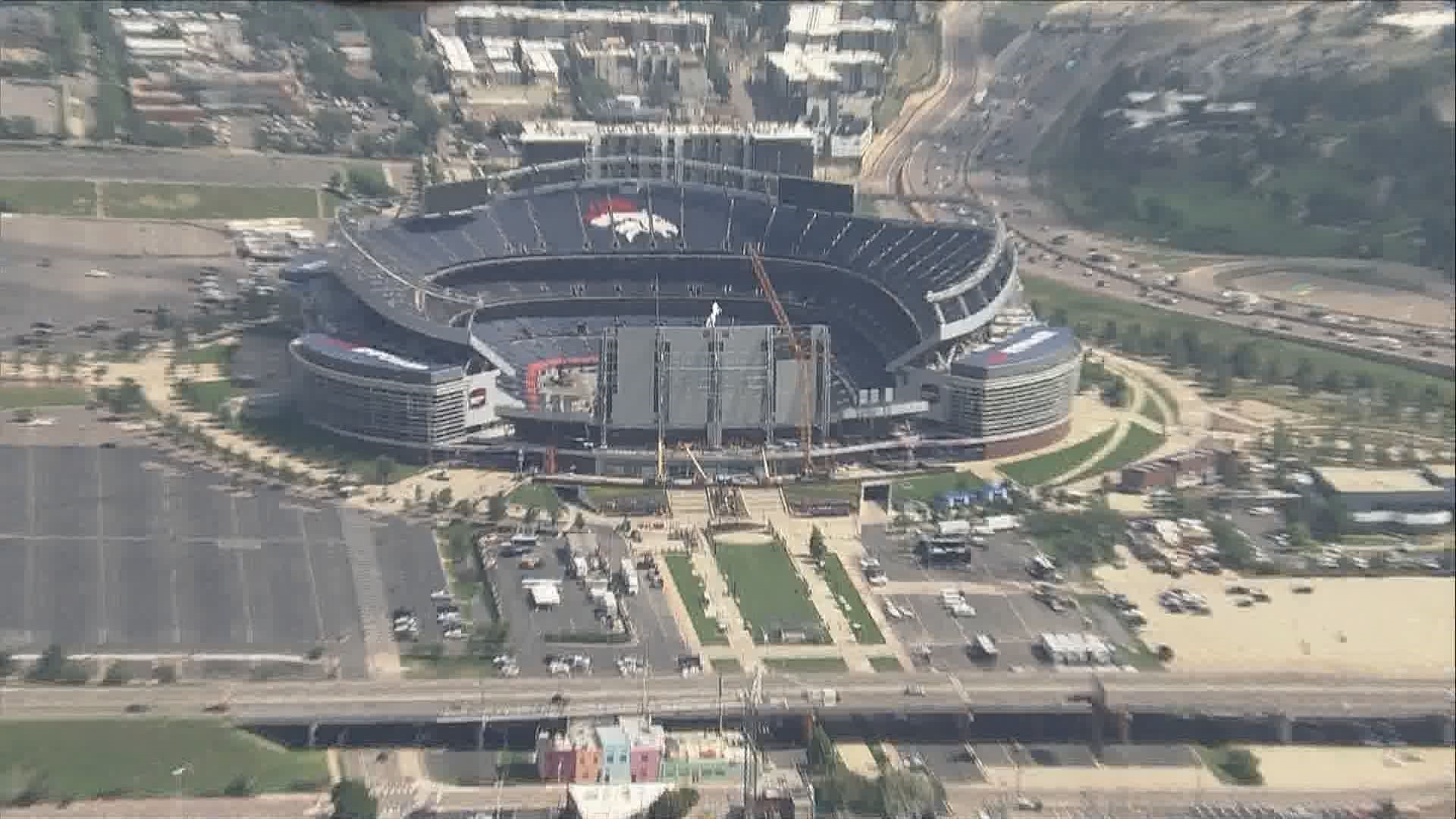 George Strait in Denver: Parking, start time, forecast info | 9news.com