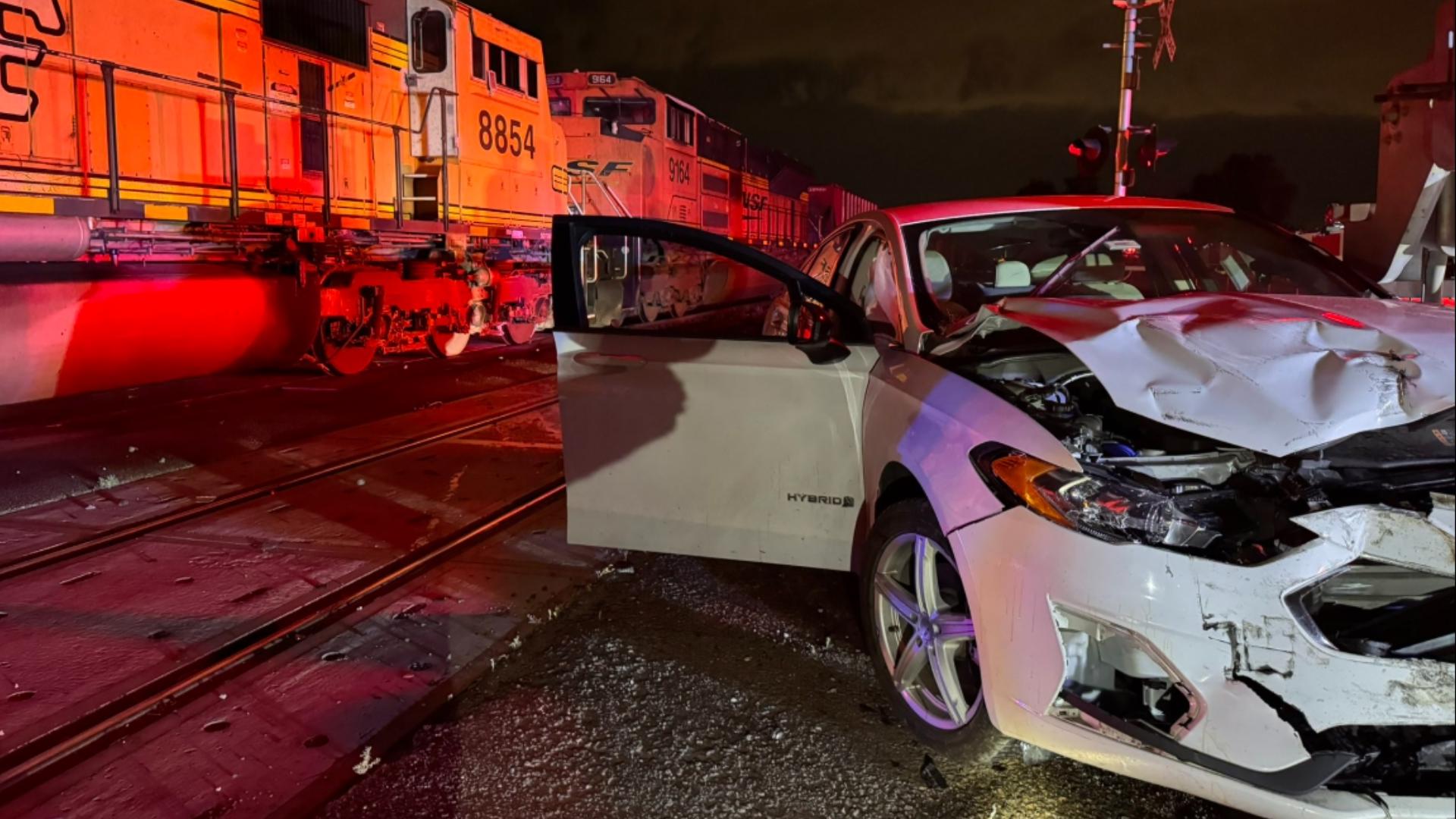 No injuries in BSNF train and vehicle incident in Commerce City | 9news.com