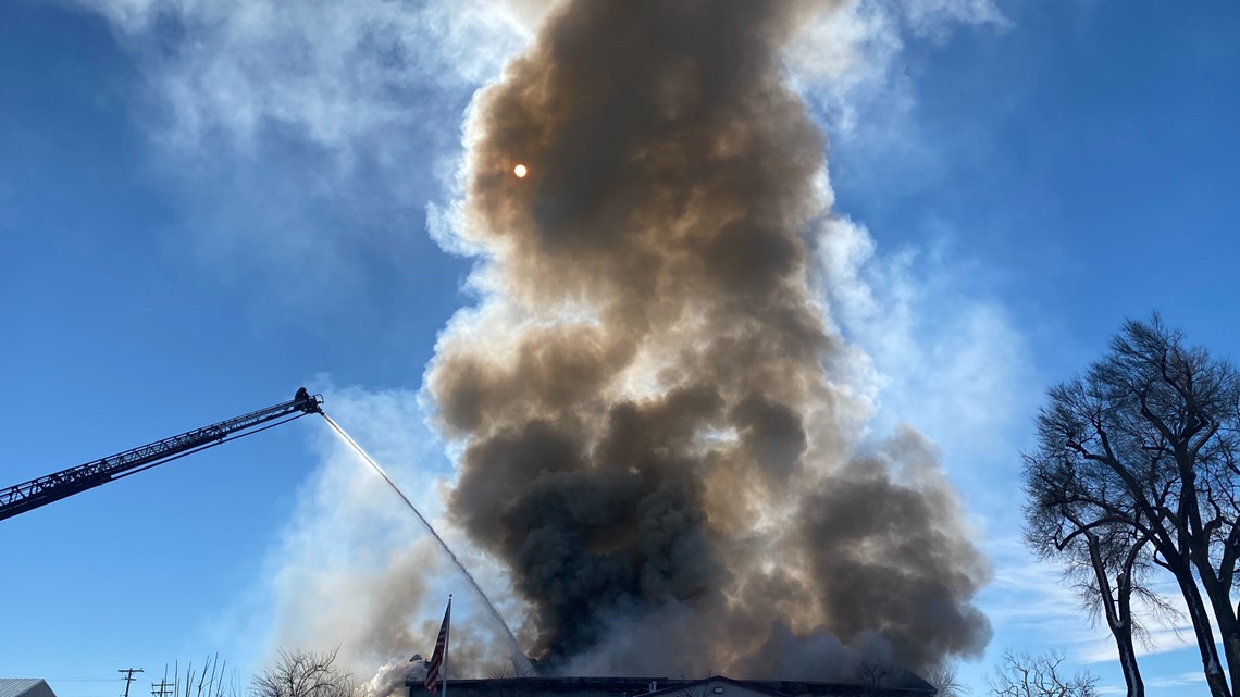 Garage in Greeley goes up in flames; smoke can be seen for miles ...