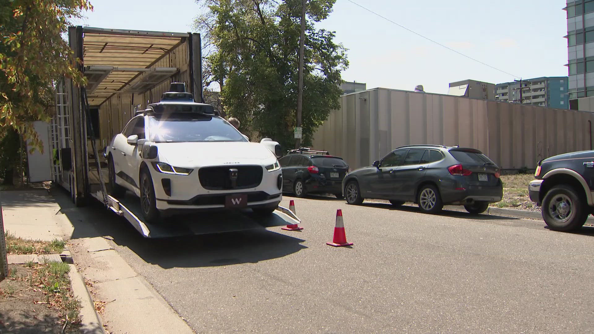 Waymo launches autonomous ride service in Denver | 9news.com