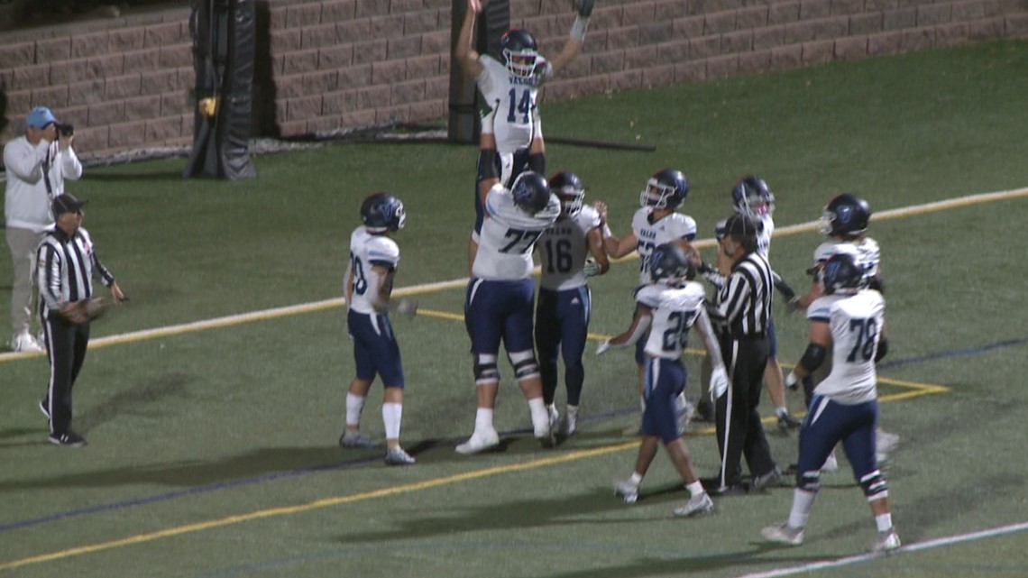 Valor Christian High School football knocks off ThunderRidge | 9news.com