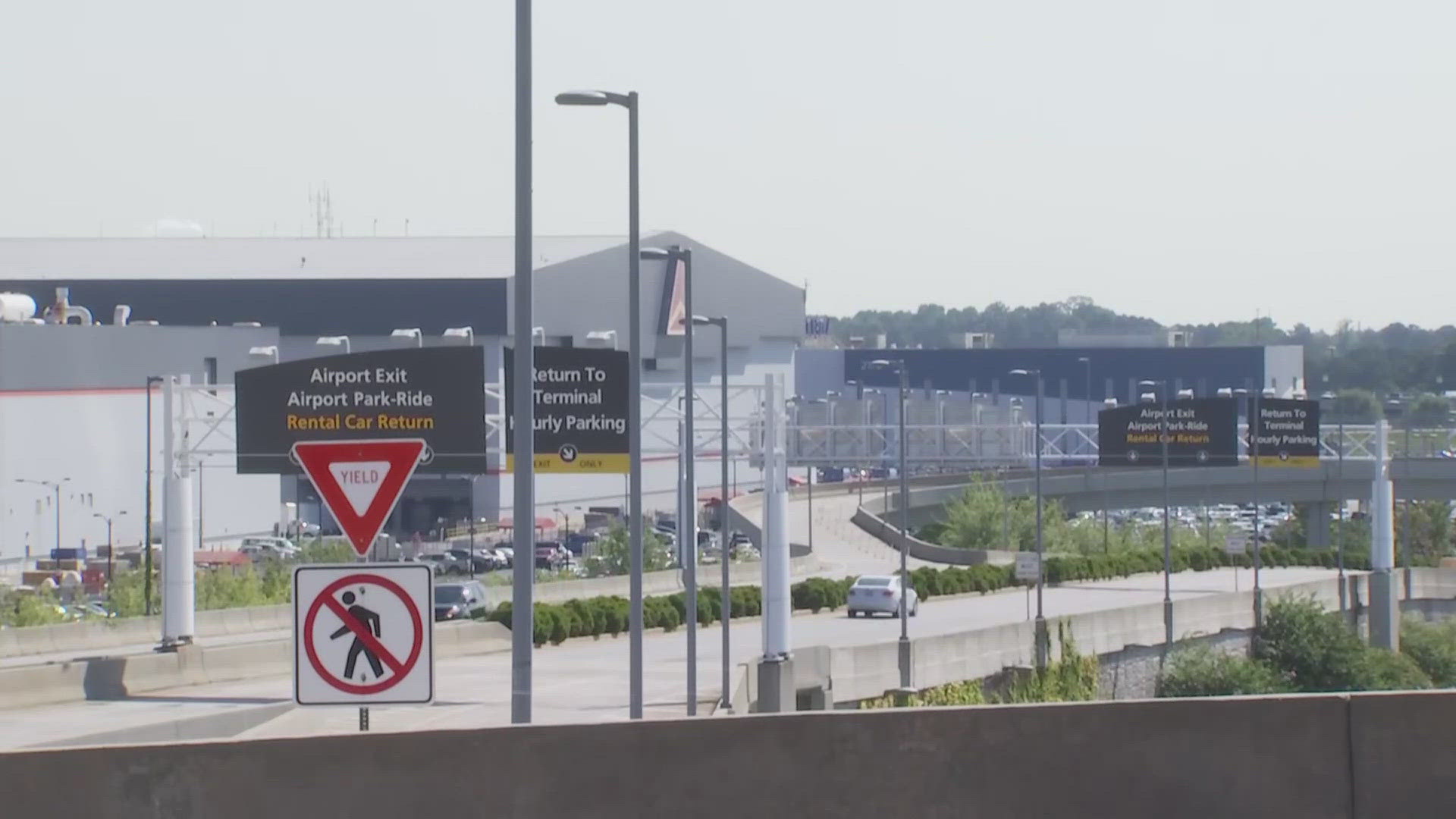 2 Delta workers killed by exploding tire | 9news.com