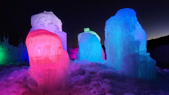 Ice Castles in Colorado: Frozen attraction grows in Cripple Creek ...