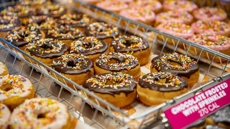 Savannah Bananas holding meet-and-greet at Colorado Dunkin' Donuts ...