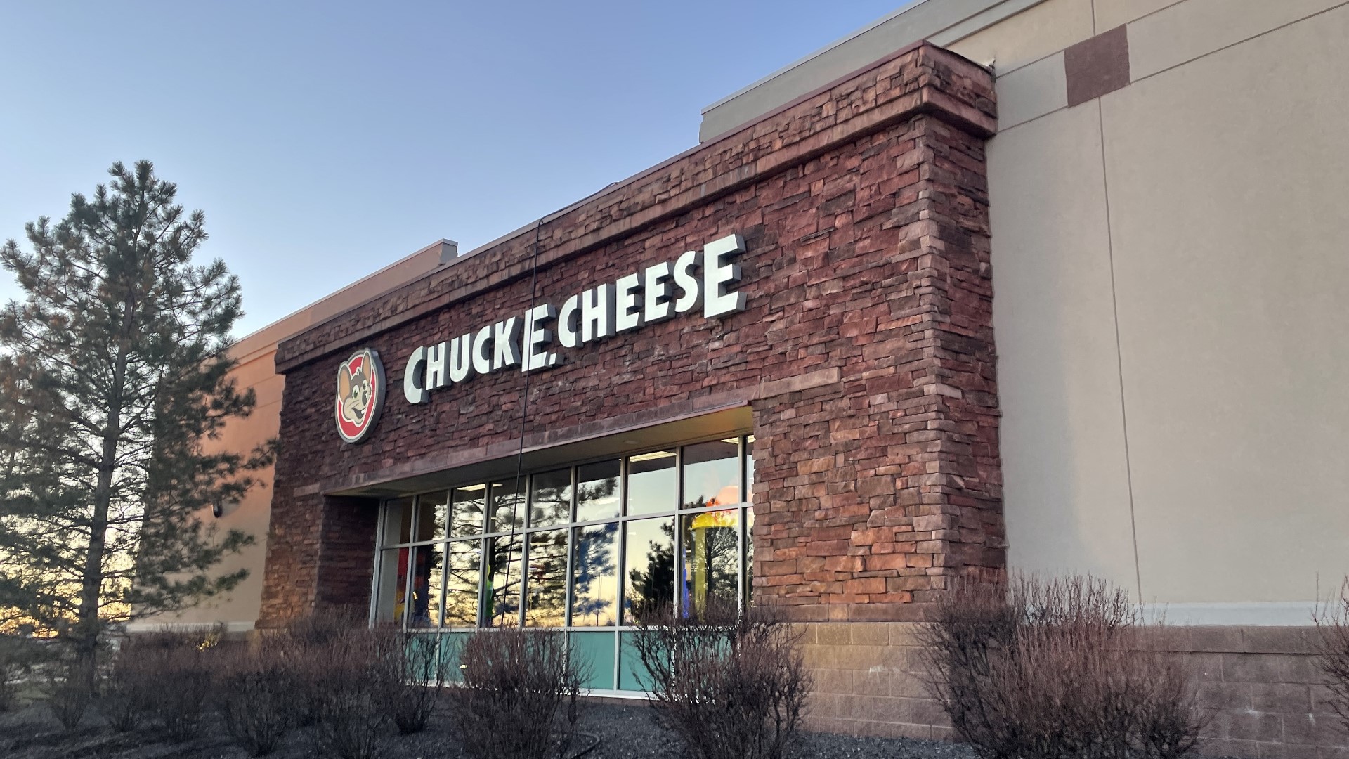 Chuck E. Cheese to reopen following Marshall Fire in Colorado | 9news.com