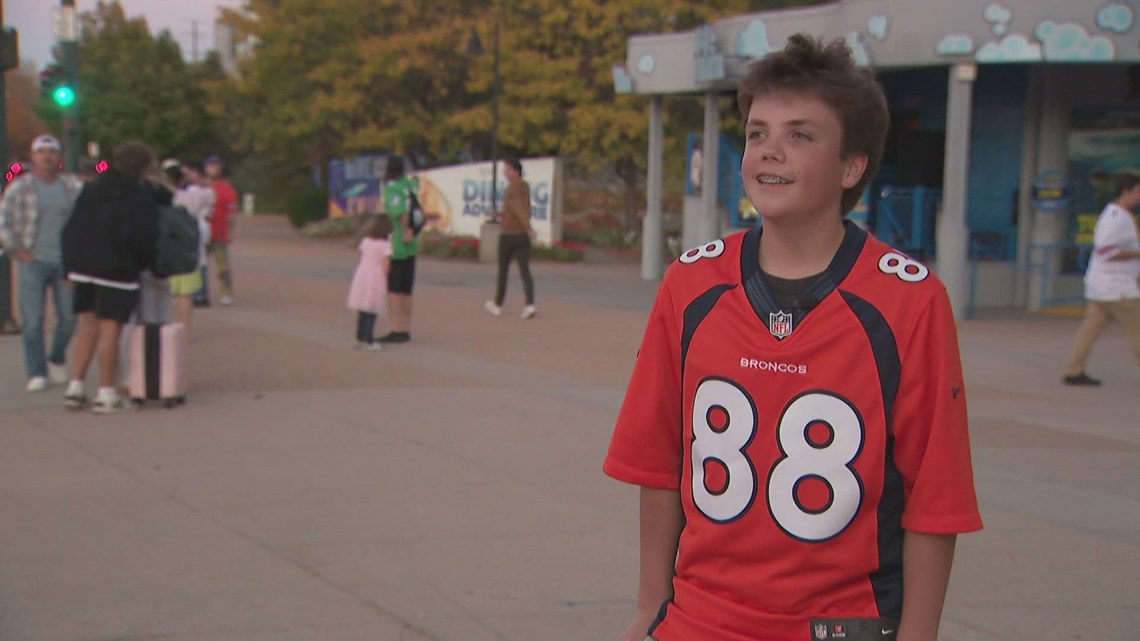 Fans celebrate Broncos' historic comeback win | 9news.com