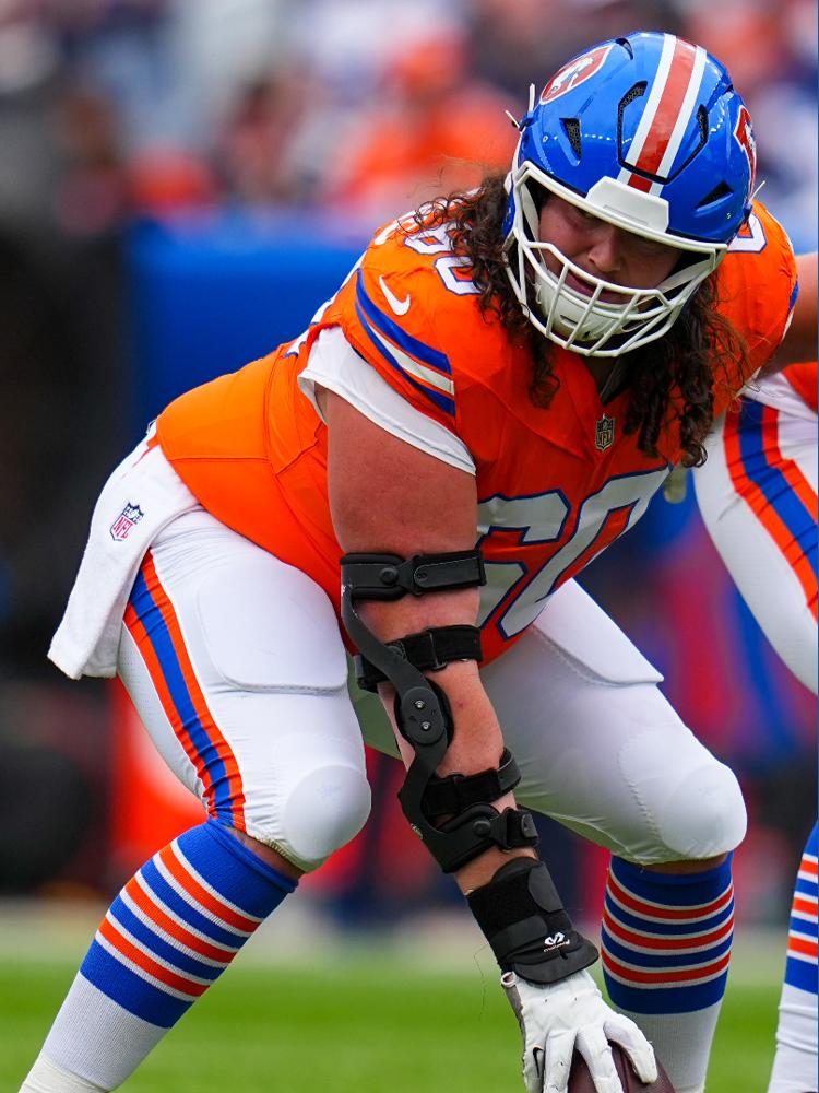 Broncos reach 4-year contract extension with center Luke Wattenberg ...