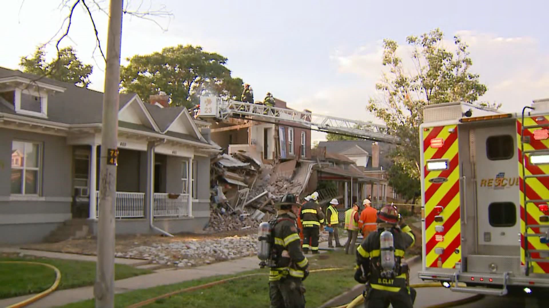 Residental building explodes in Denver | 9news.com
