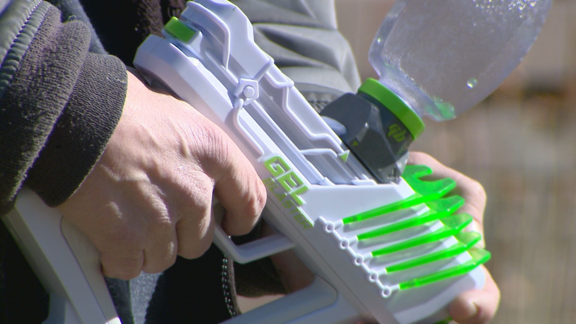 Child grazed in leg by bullet in Aurora | 9news.com