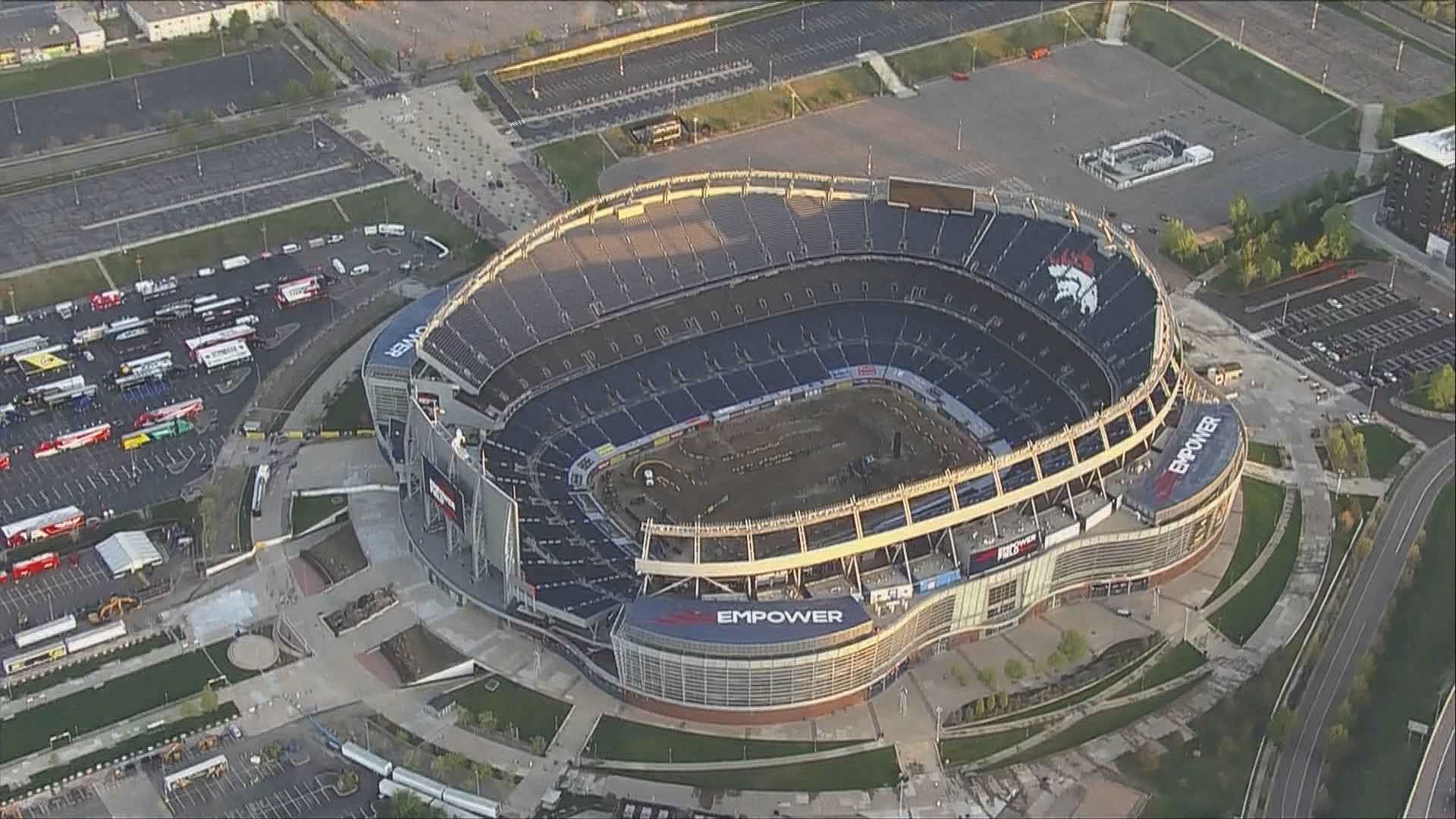 AMA Supercross lights up Denver football stadium on Saturday | 9news.com