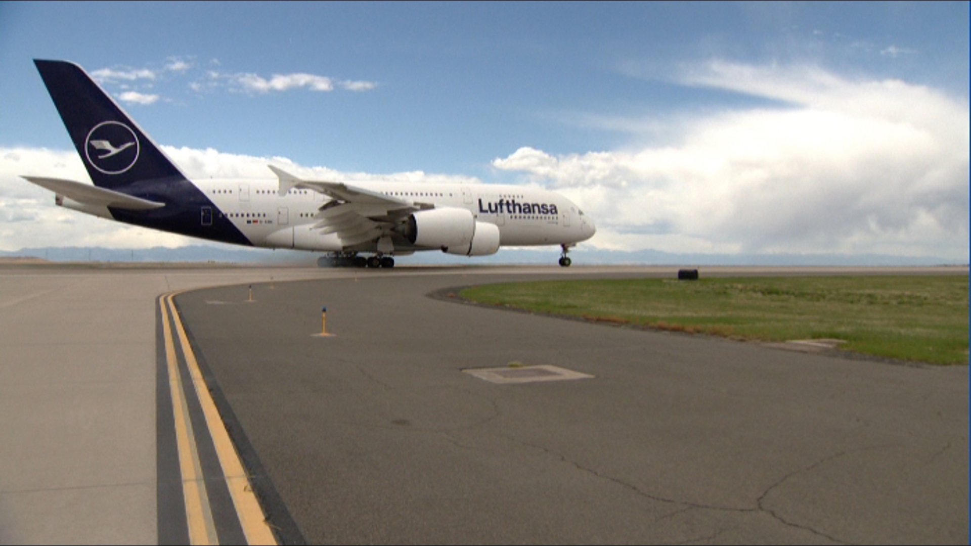 World's largest passenger plane lands at DIA | 9news.com