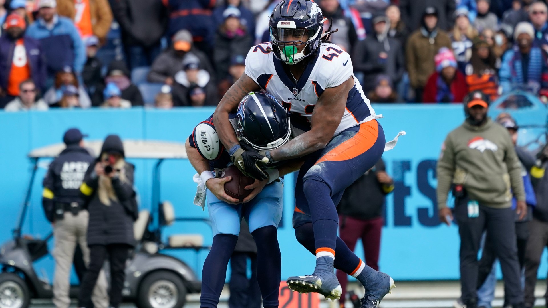 Denver Broncos need to improver their pass rush | 9news.com