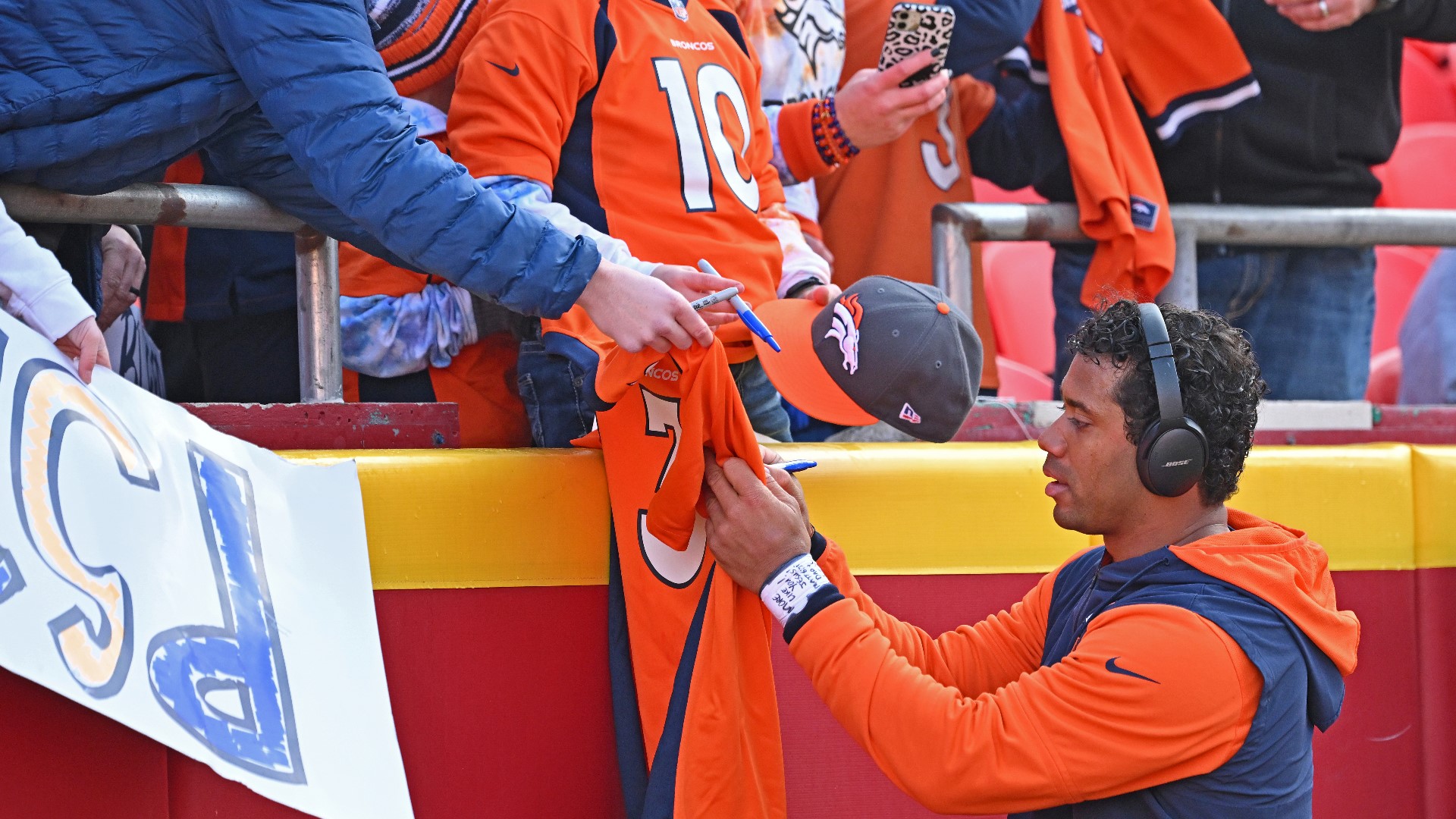 PHOTOS | Broncos at Chiefs | 9news.com