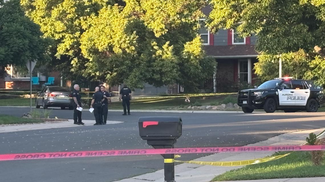 Aurora police shoot, kill man during family disturbance call | 9news.com