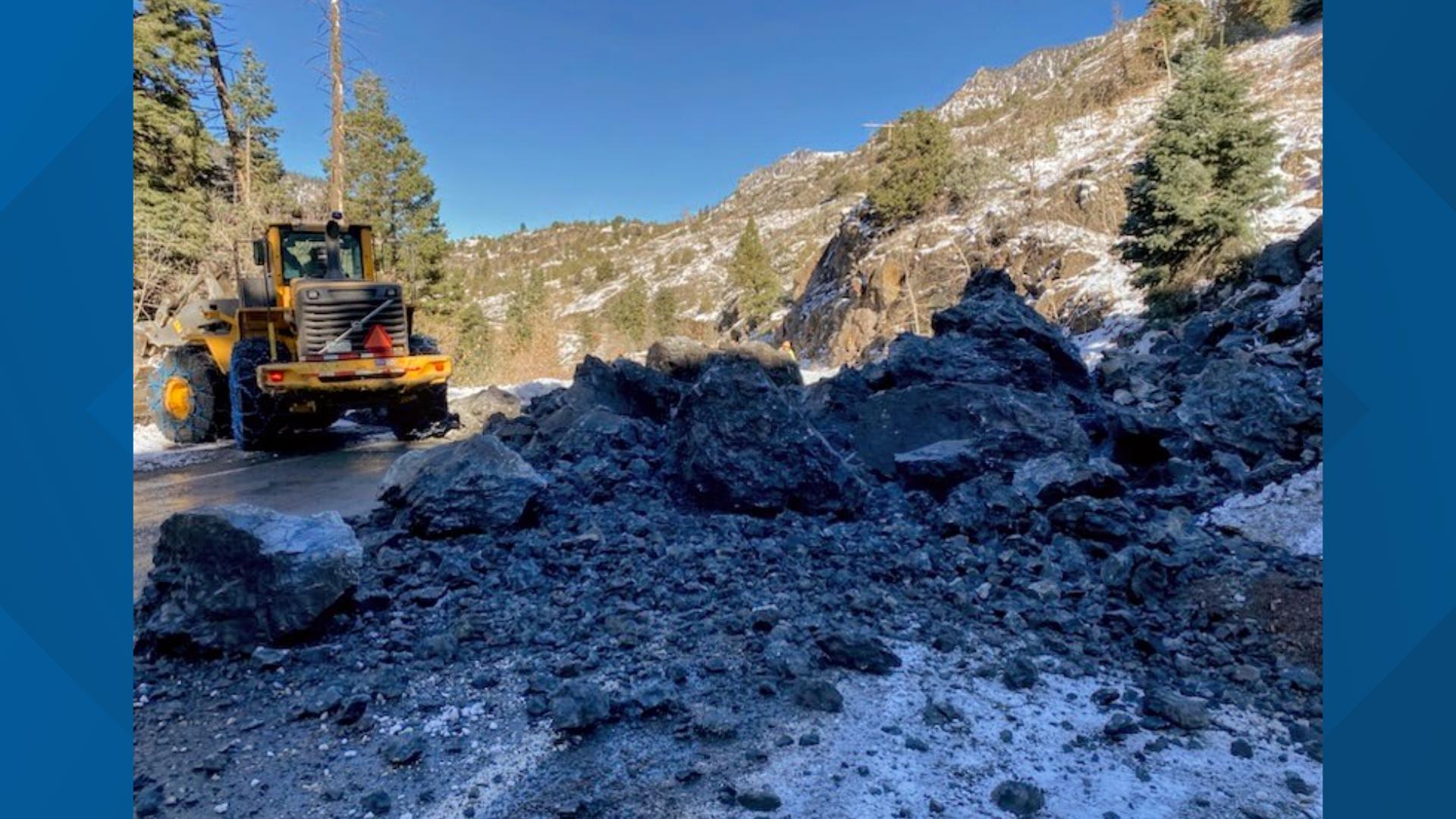 Boulder in road closes US 550 at Colorado's Red Mountain Pass | 9news.com