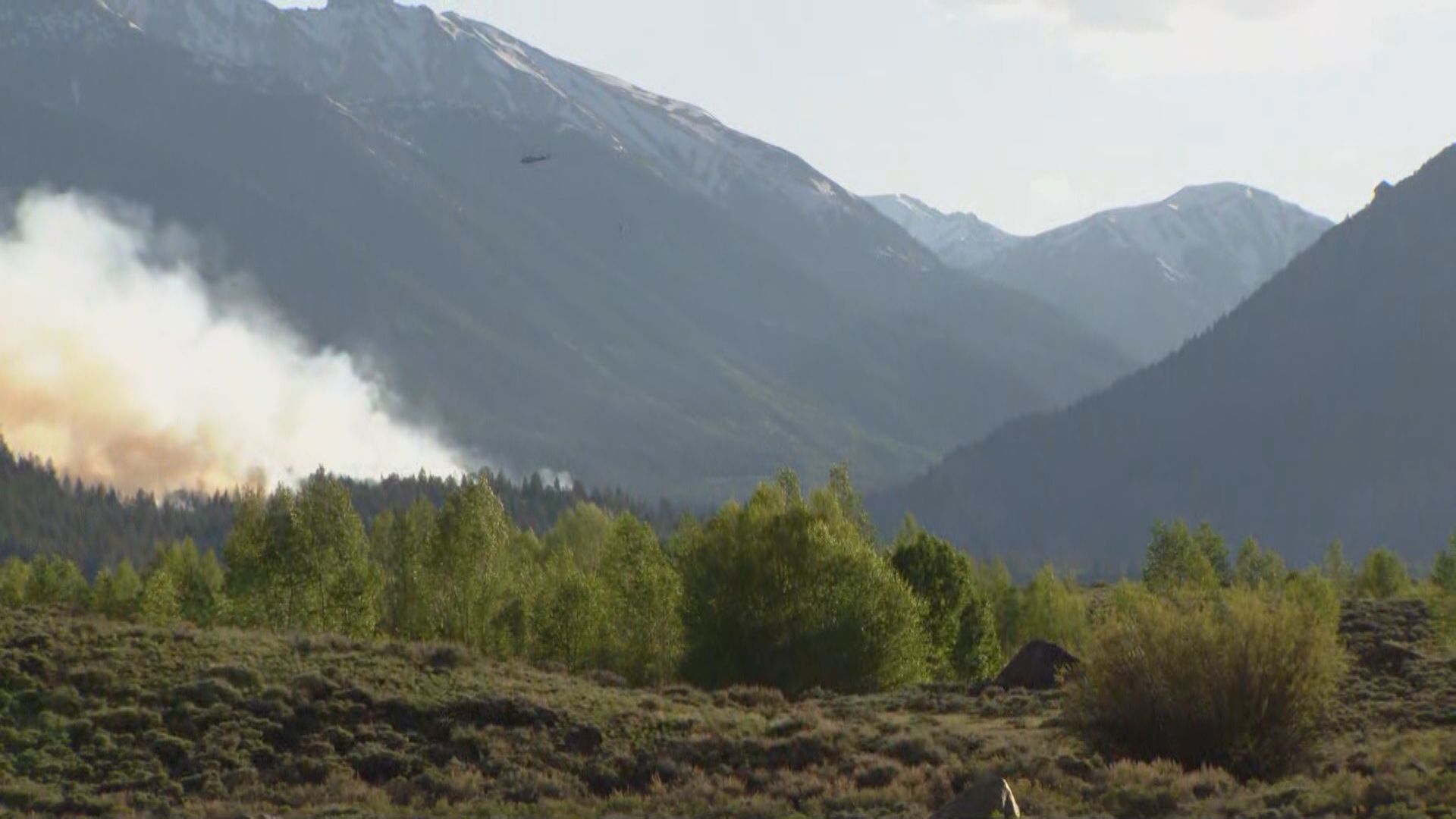 Wildfire burns more than 400 acres near Twin Lakes, Colorado | 9news.com