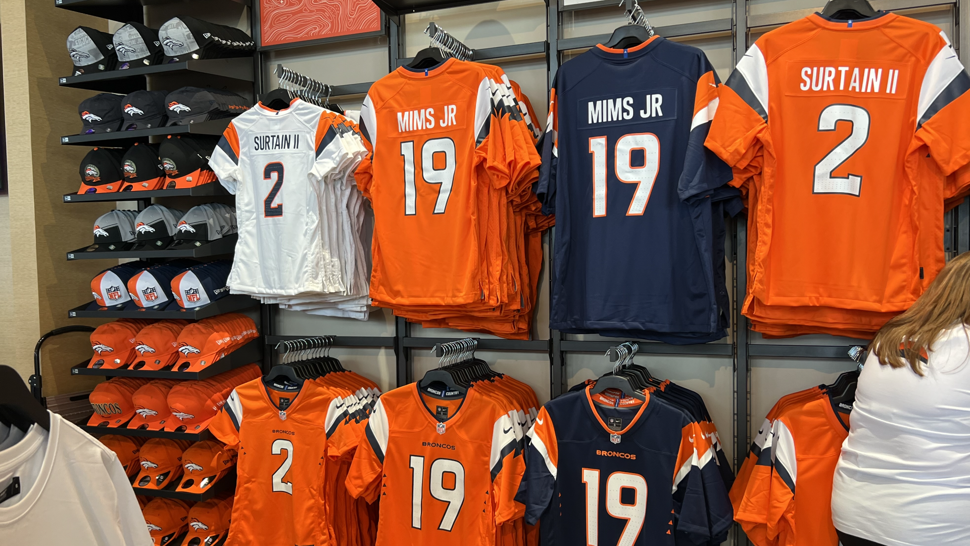 Broncos to wear 1977 throwback uniforms in 3 games | 9news.com