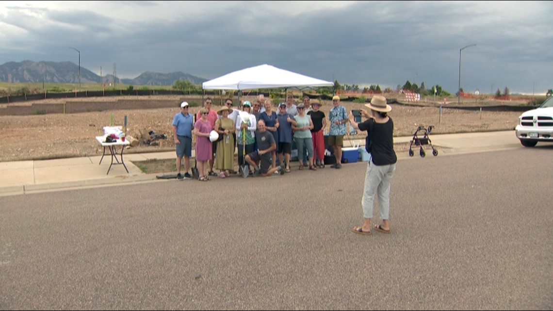 Neighbors rebuilding from Marshall Fire break ground on new homes ...