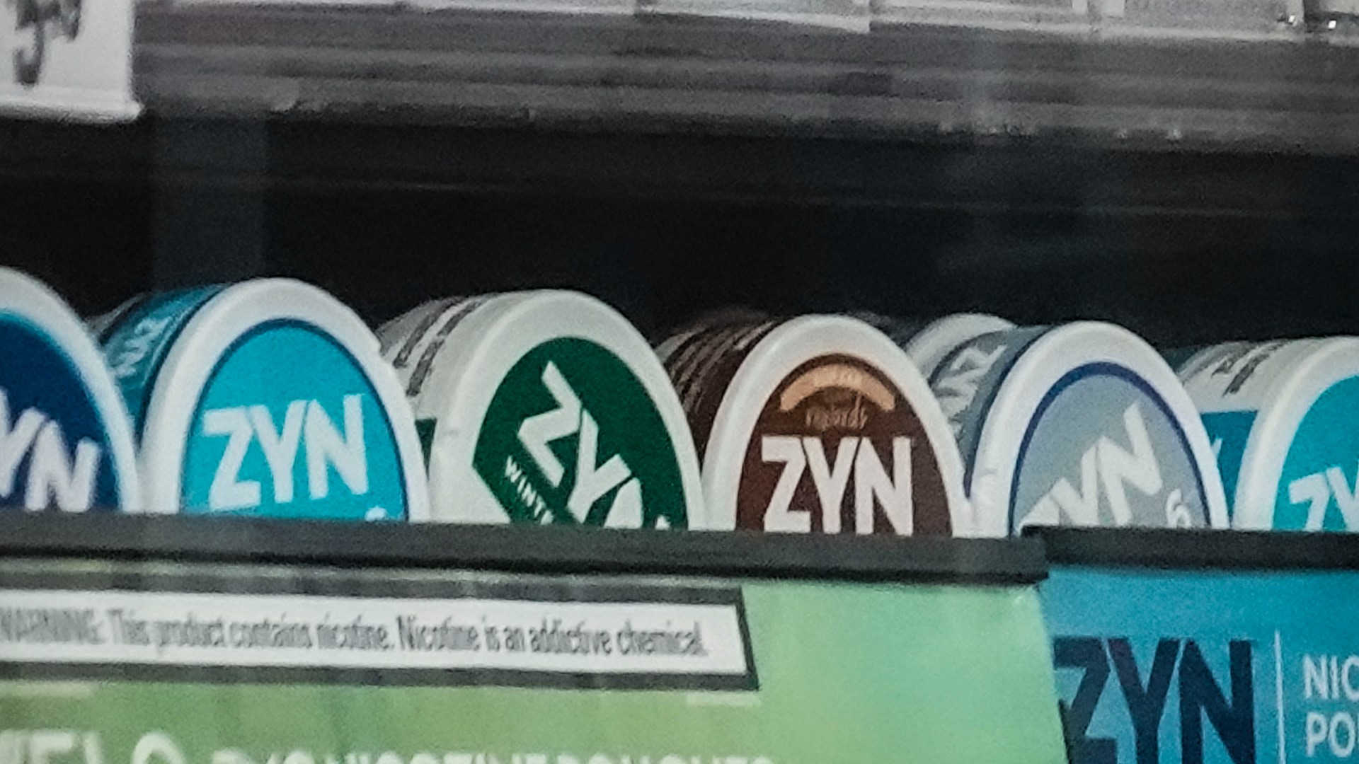 Zyn pouches: What to know about the popular nicotine pouch craze | 9news.com