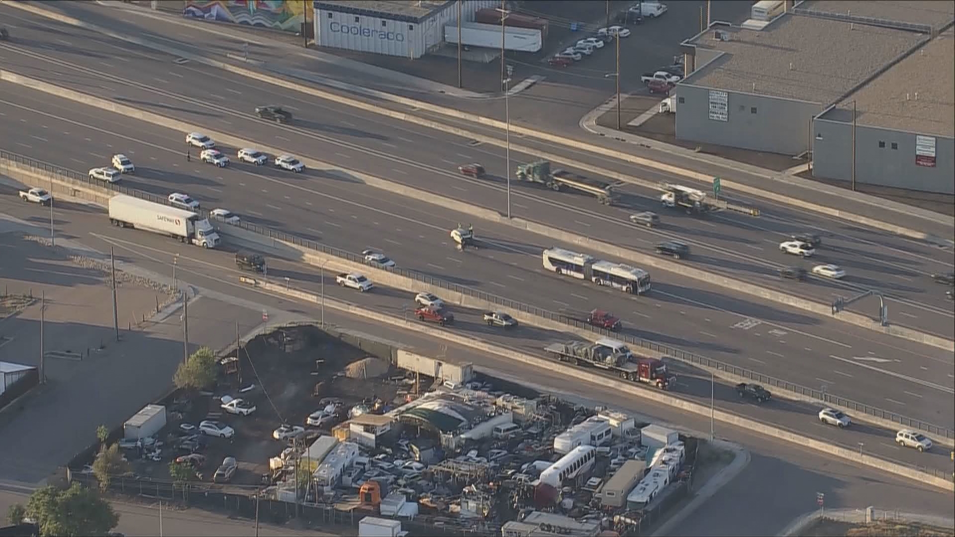 Fatal crash closes I-70 westbound lanes in Denver | 9news.com