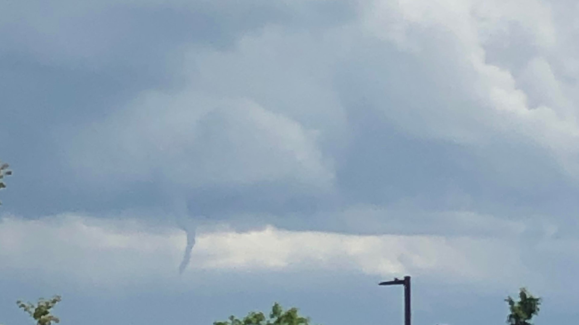 Multiple funnel clouds spotted along Colorado's Front Range on Monday ...
