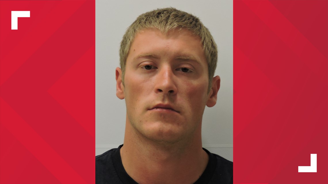 Corrections officer accused of trying to smuggle drug-filled burrito ...