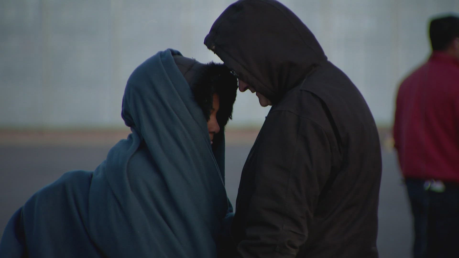 Falling temperatures raise frostbite risk, especially for people ...