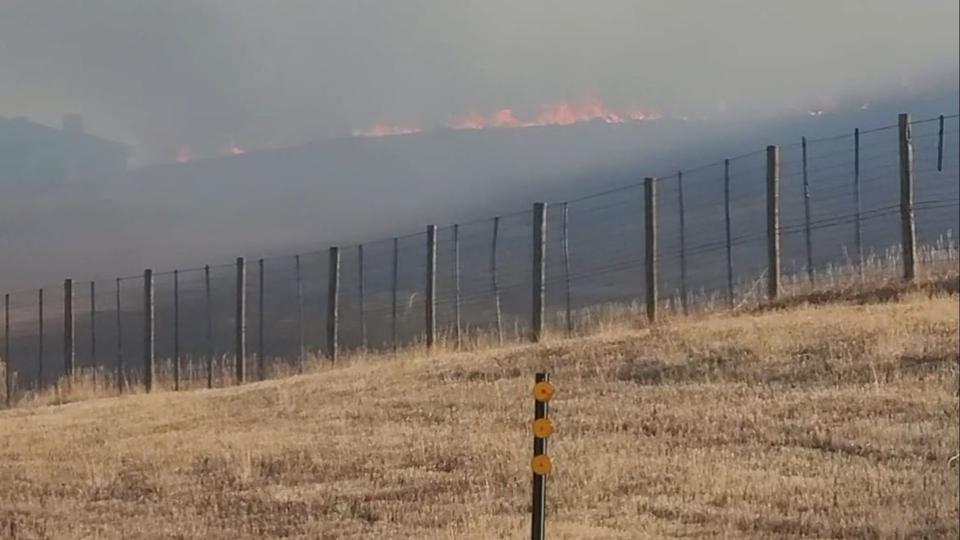 Fire crews identify suspect in wildfire near Chatfield State Park ...