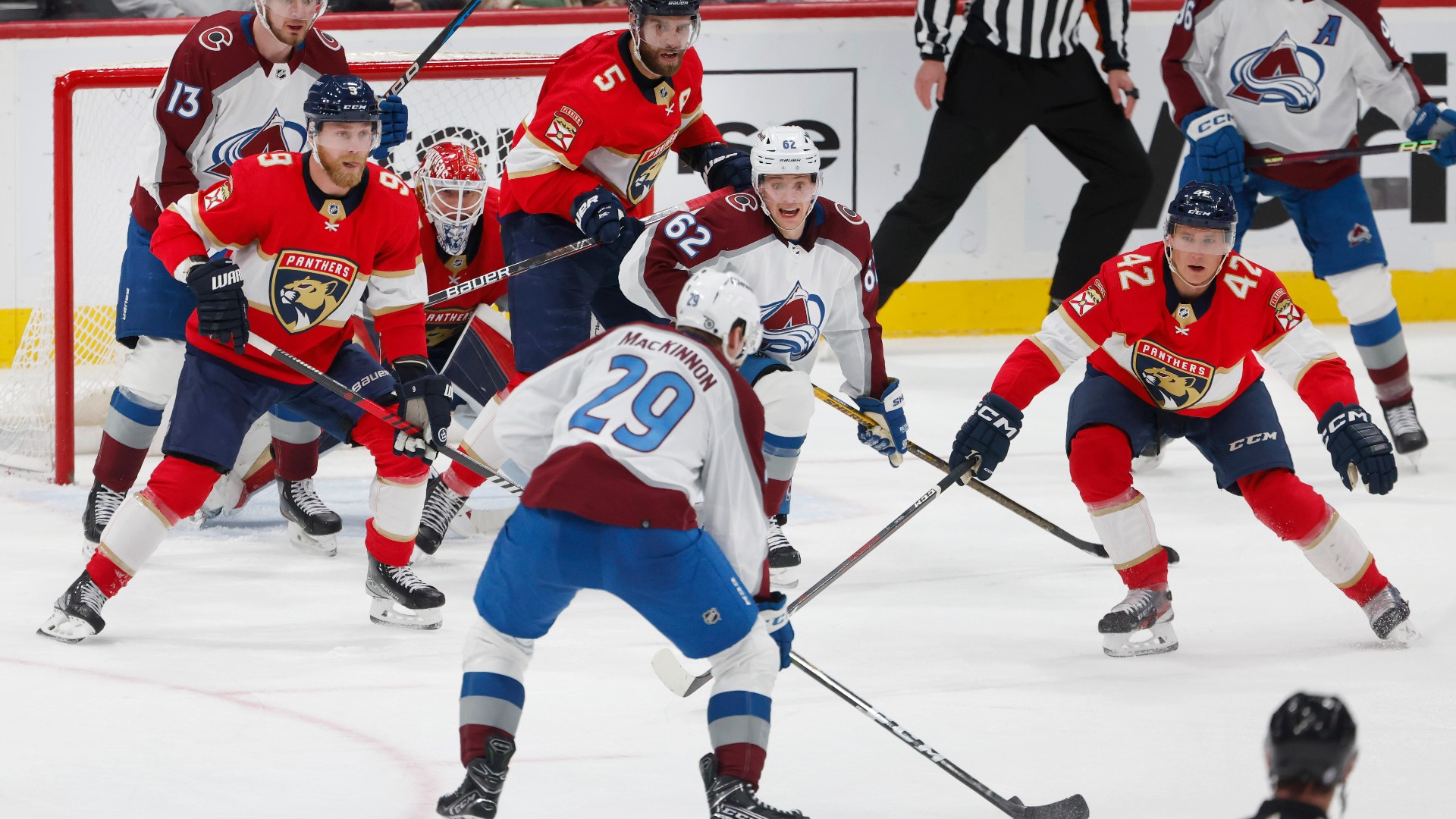 Nathan MacKinnon scores twice to help Avalanche beat Panthers | 9news.com