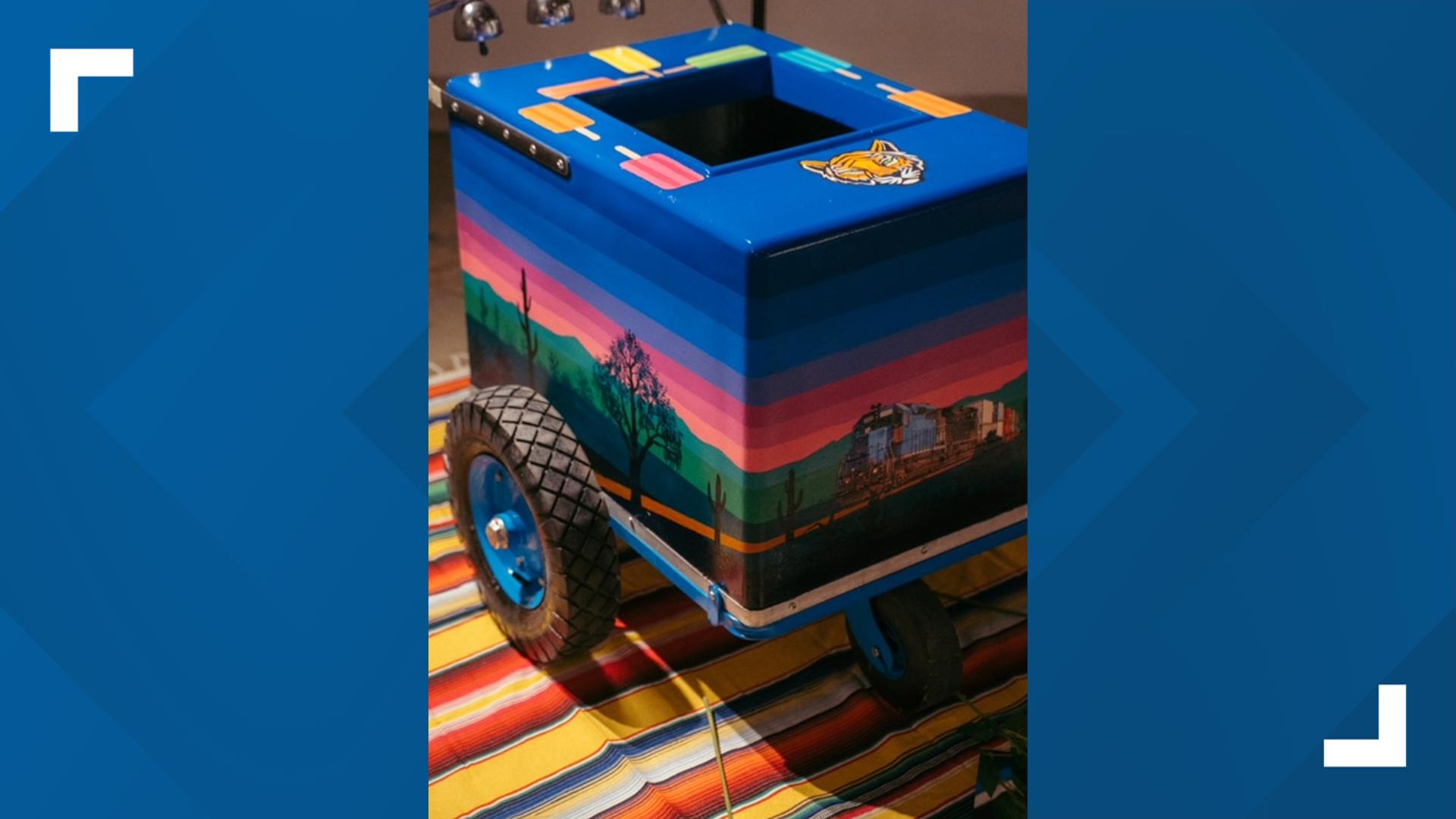 Denver artist spotlights paleteros' stories in exhibition | 9news.com