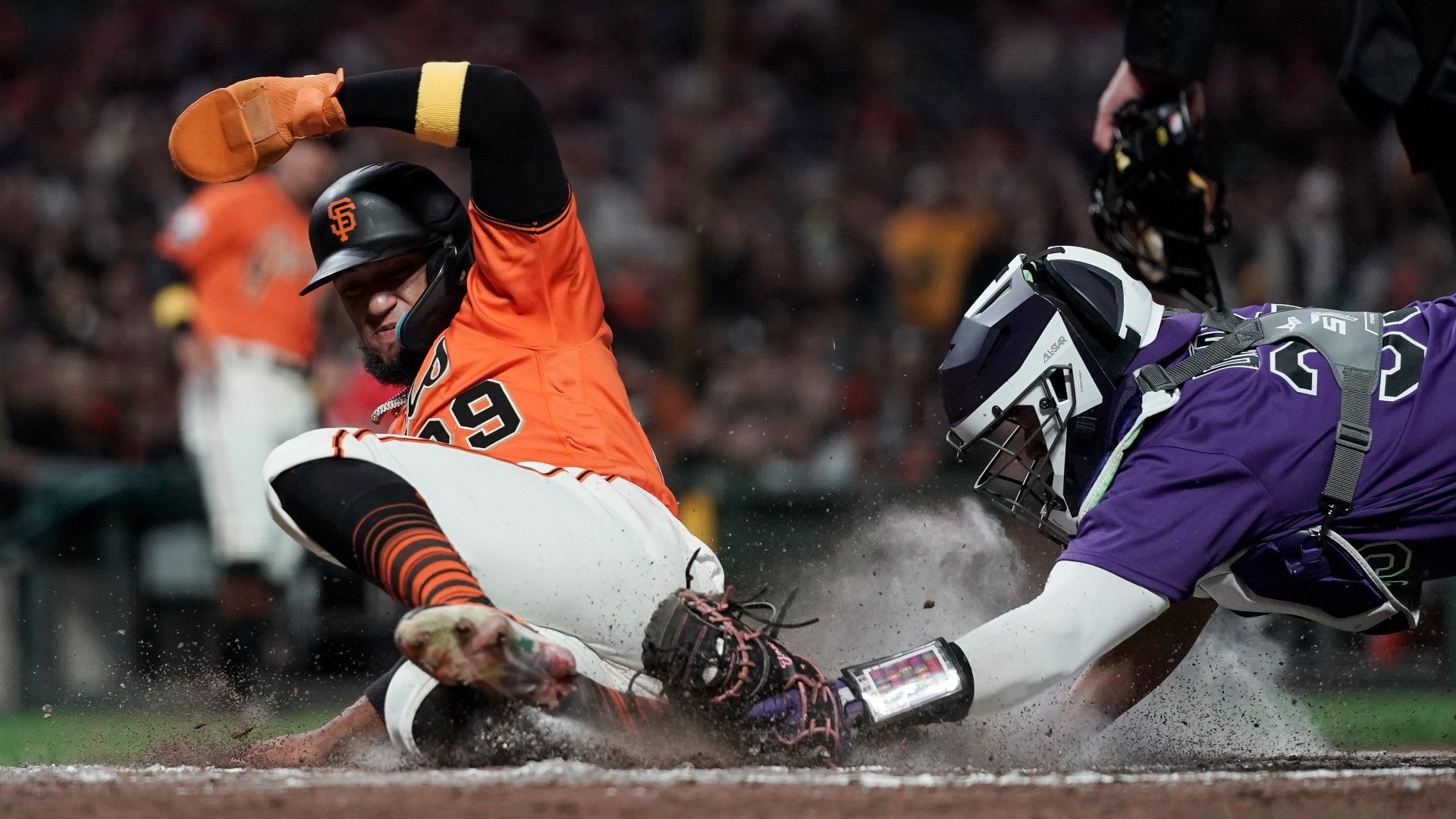 San Francisco Giants come back twice to beat Colorado Rockies | 9news.com