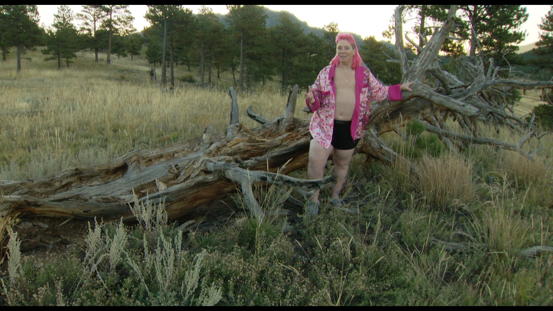 Breast cancer survivors show their scars to erase stigma | 9news.com