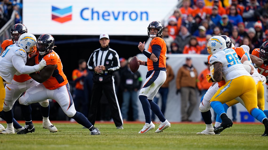 Broncos coach Payton encouraged by QB Stidham's first start | 9news.com