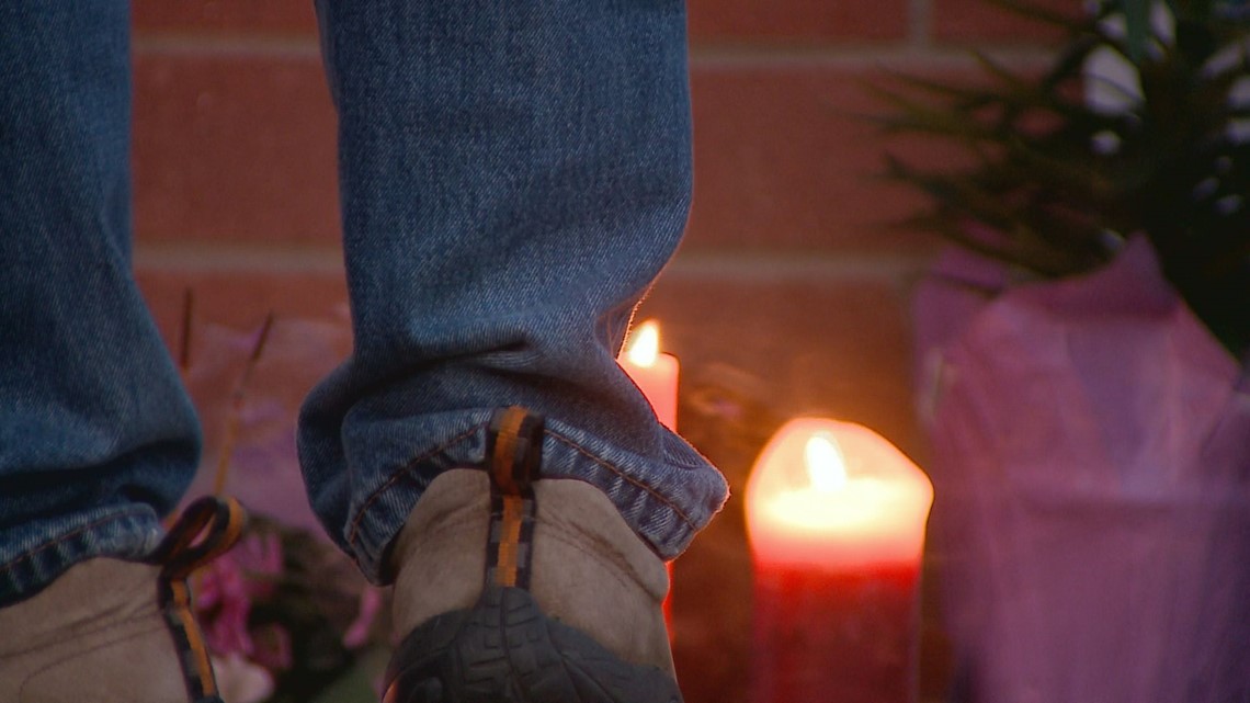 Vigil honors 2 Englewood women who were killed | 9news.com