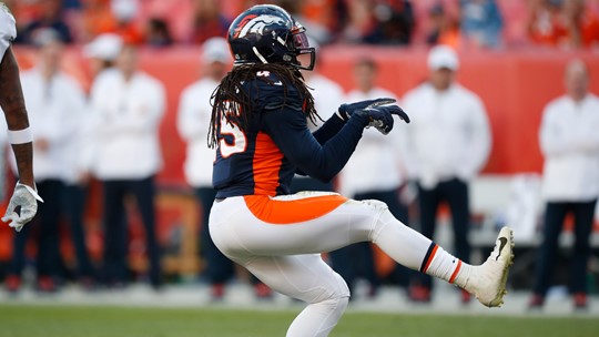 Alexander Johnson finds his element at Dinosaur Ridge | 9news.com