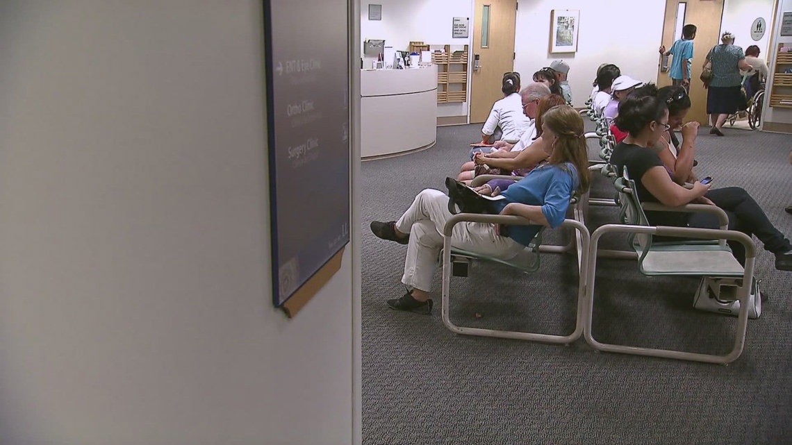 FDA removing 'black box' warning label on hormone therapy for menopause ...