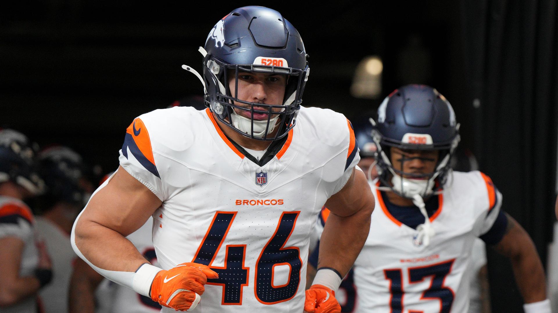 Broncos re-sign Nate Adkins on one-year deal | 9news.com