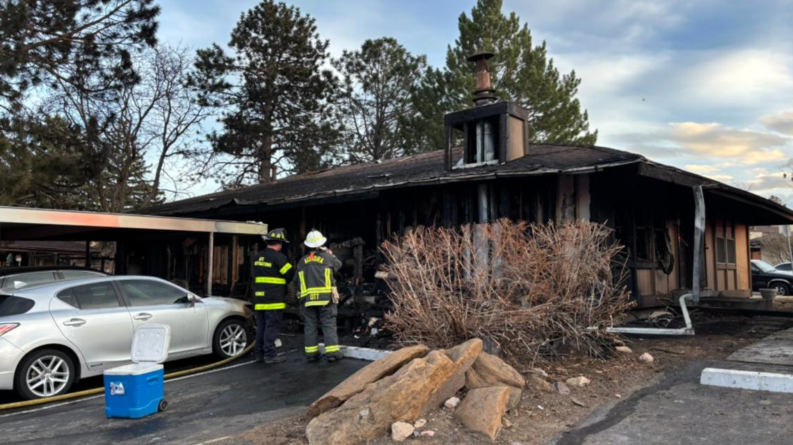 Aurora officer, 1 other hospitalized after 2-alarm duplex fire | 9news.com