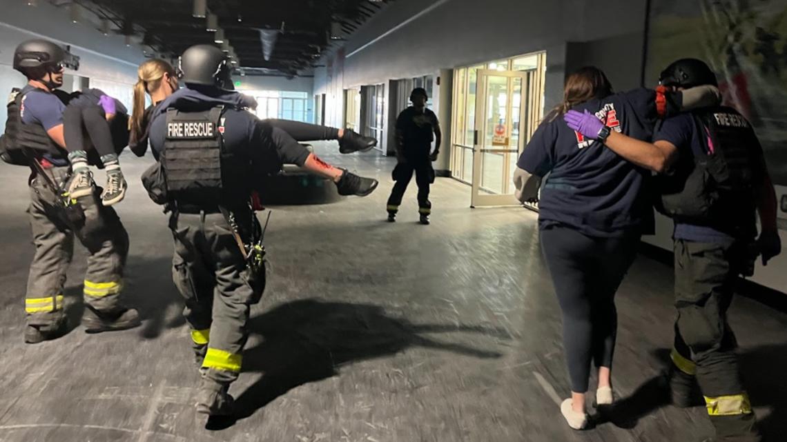 First responders use simulation to train for mass shootings | 9news.com