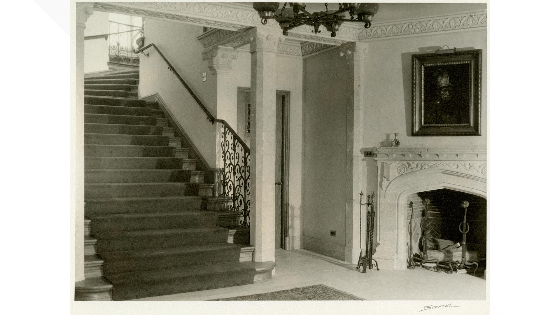 Is Highlands Ranch Mansion in Colorado haunted? | 9news.com