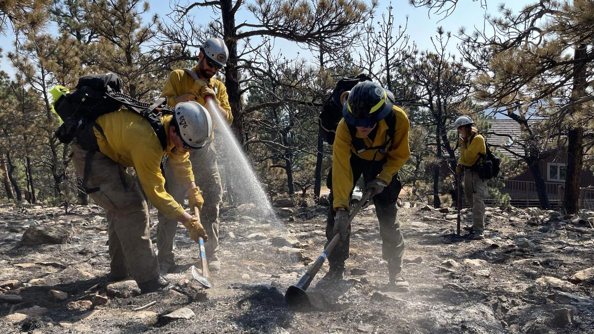 Colorado wildfire: Stone Canyon Fire photos behind the fire line ...