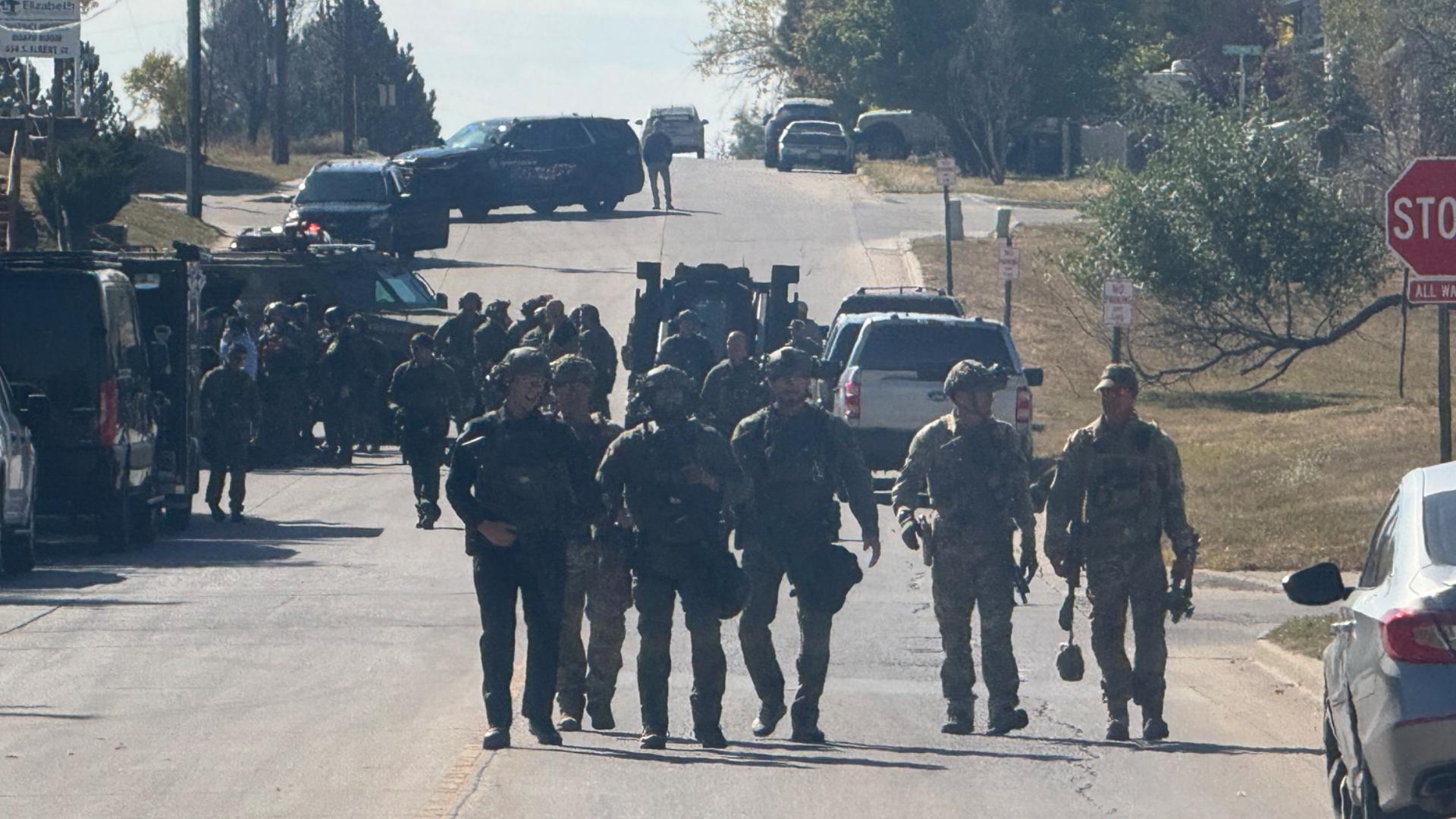 Deputy shot and injured, suspect dead in Elizabeth, Colorado | 9news.com