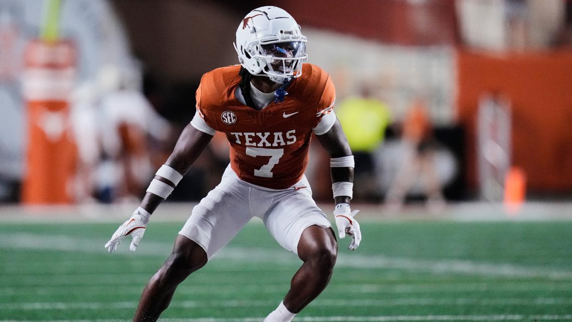 Broncos pick Jahdae Barron as surprise first-round draft choice | 9news.com