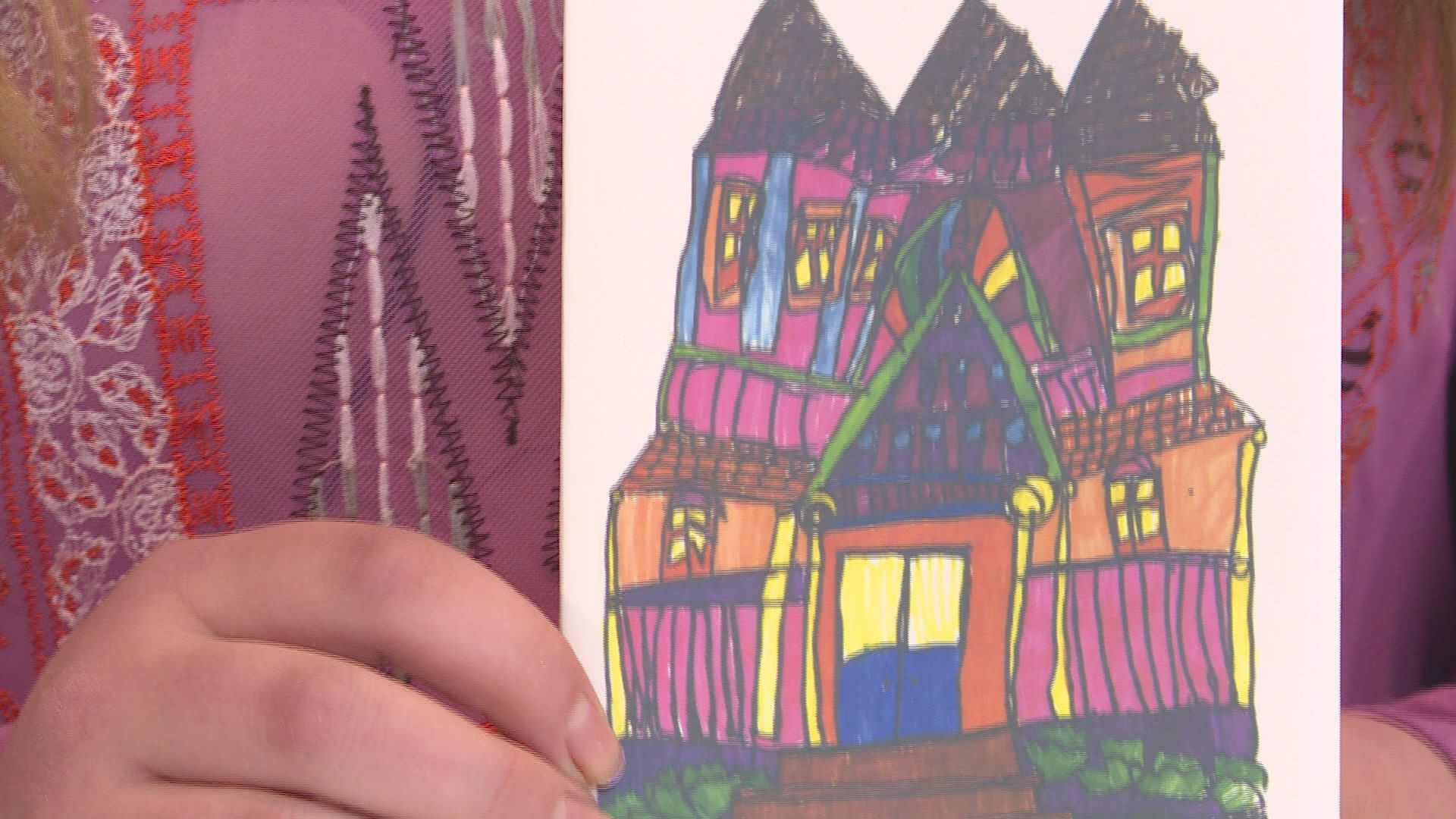 This young artist creates art to give back to sick infants | 9news.com