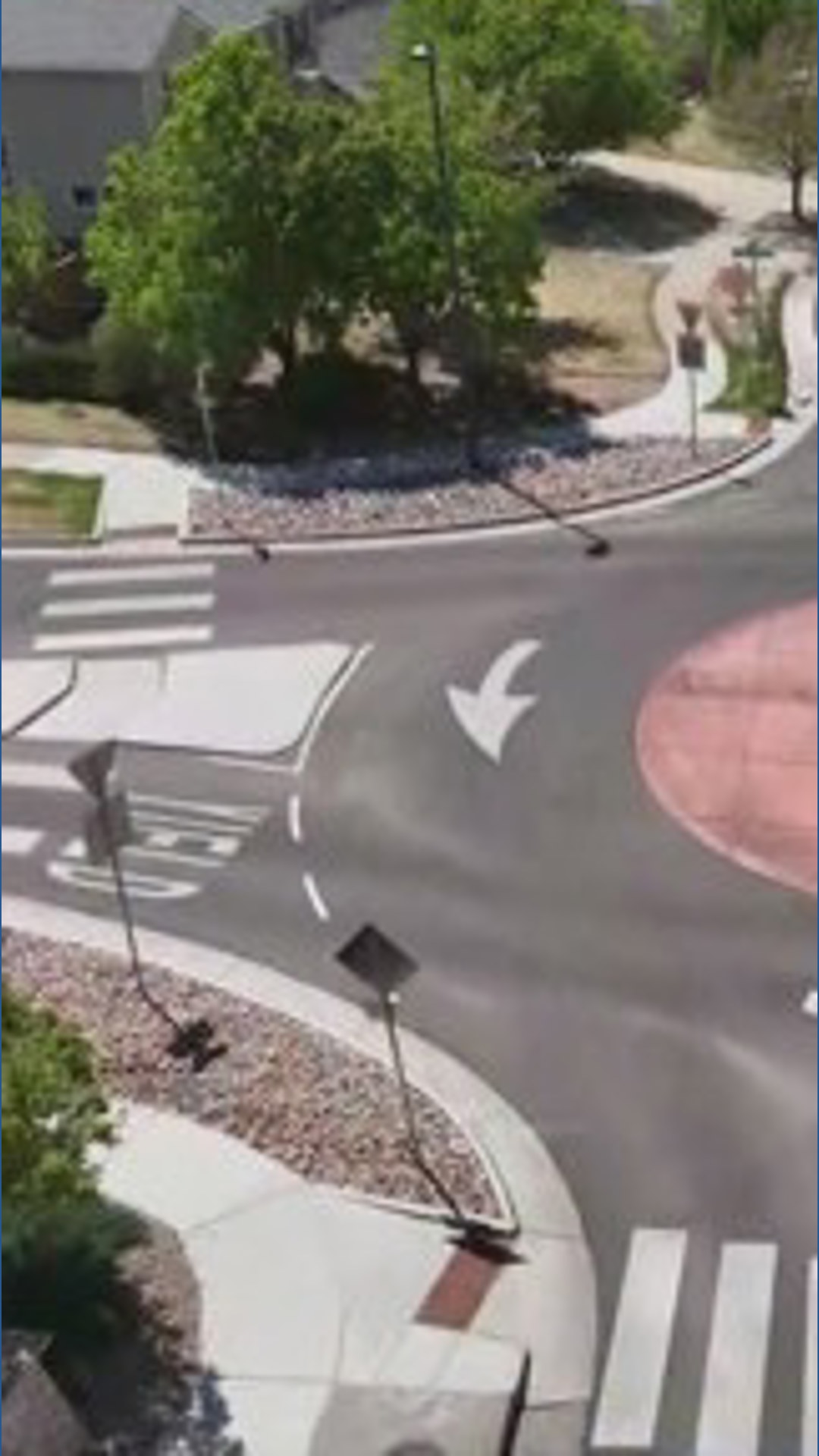 Aurora moms do their part to slow down traffic | 9news.com