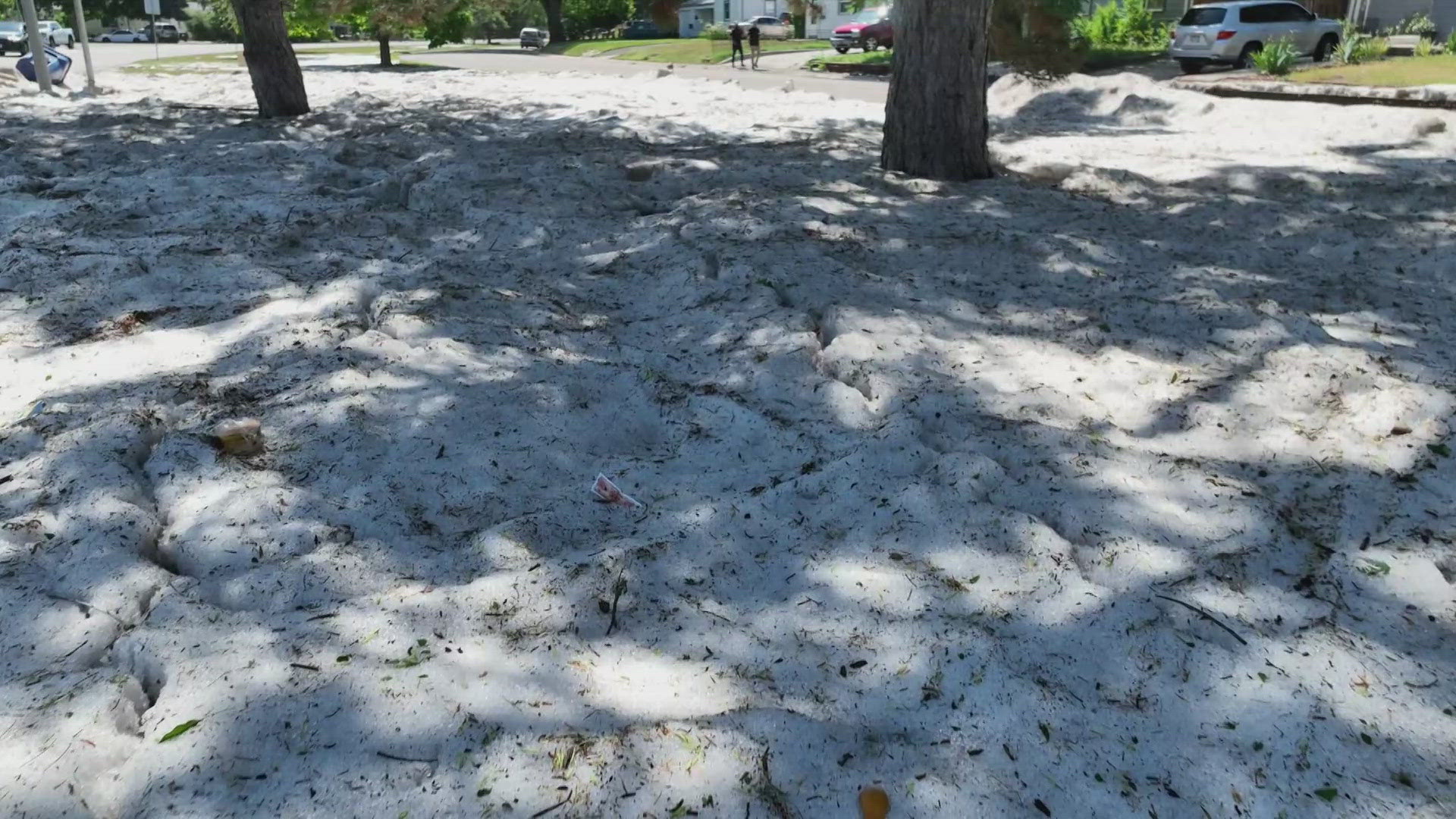 Aurora storm dumps 170 tons of hail on Del Mar Parkway | 9news.com