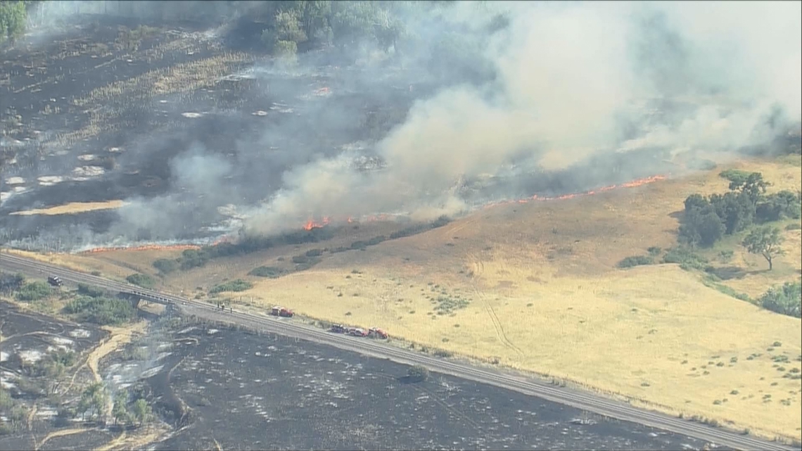 Brush fires near Chatfield Reservoir in Douglas County 90% contained ...